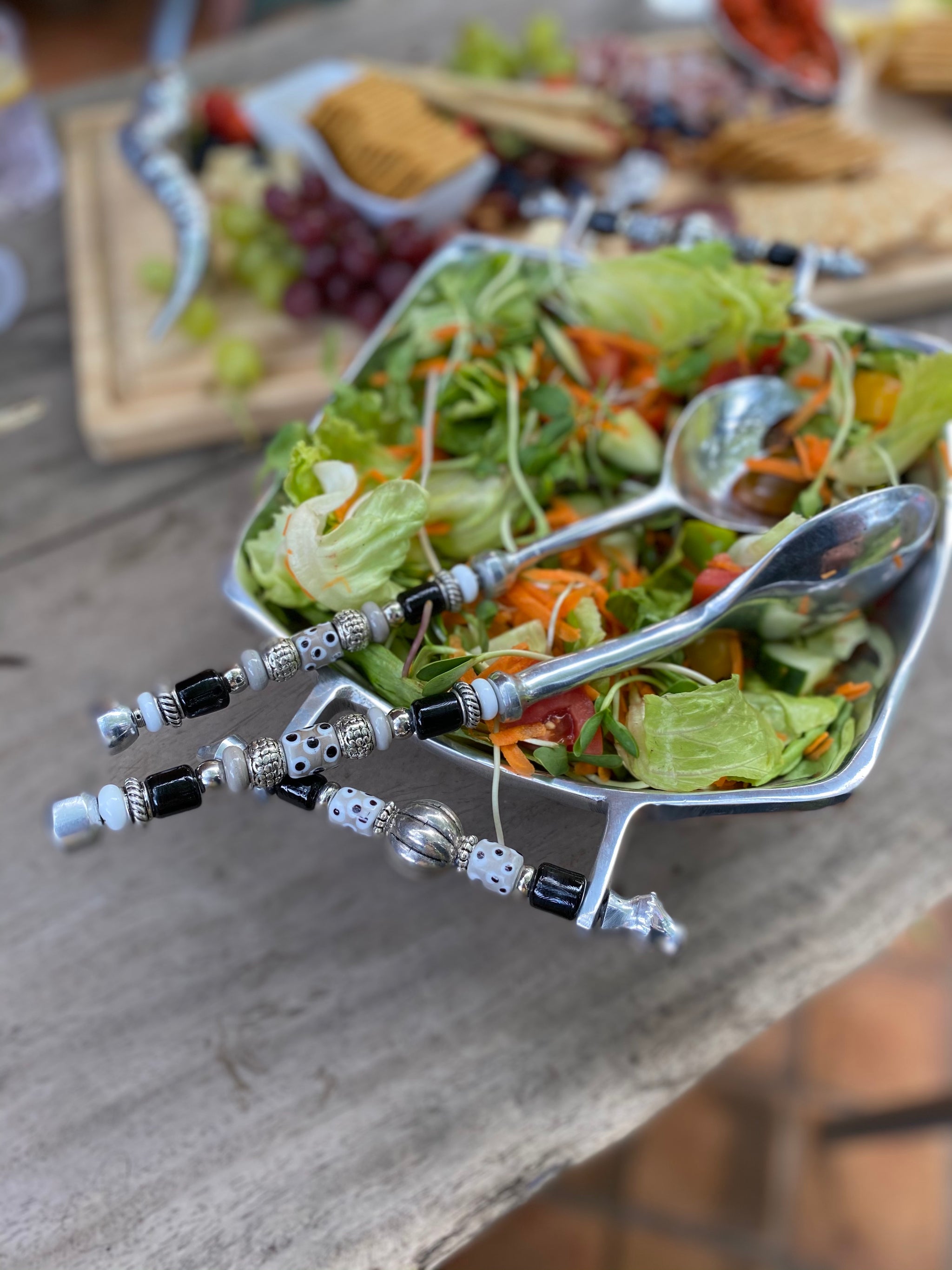 Bowl with glass bead handles – Simpli Simbi